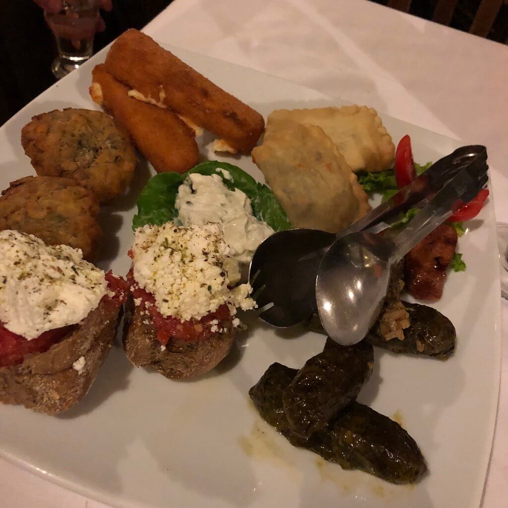 ΘΟΛΟΣ (Tholos Restaurant) | VriskoLysi